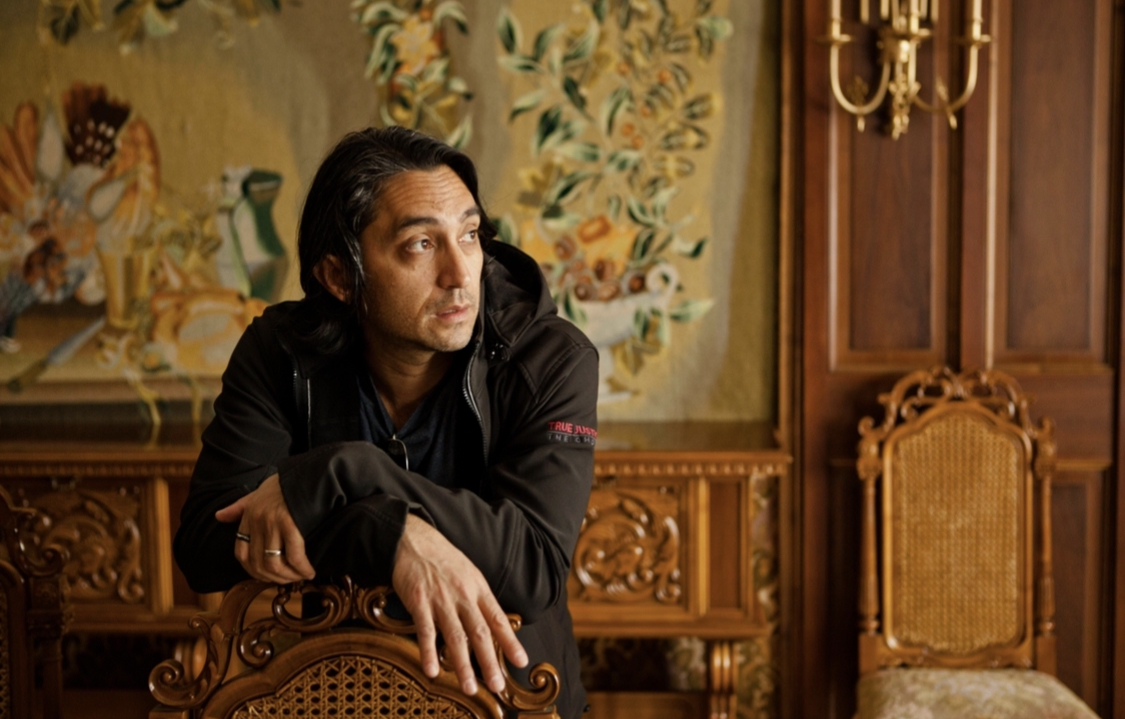 Keoni Waxman - Biography, Height & Life Story | Super Stars Bio