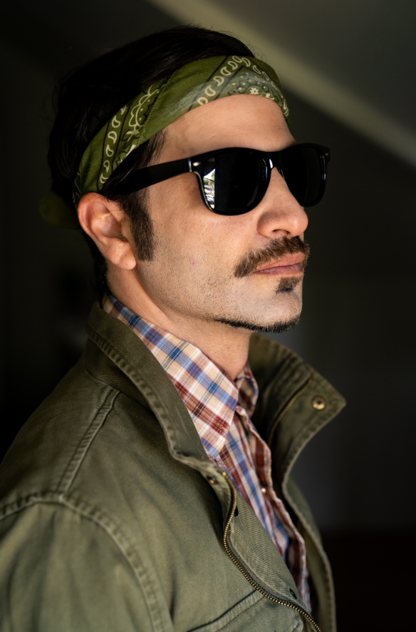 Weird: The Al Yankovic Story Movie Actors Cast, Director, Producer ...