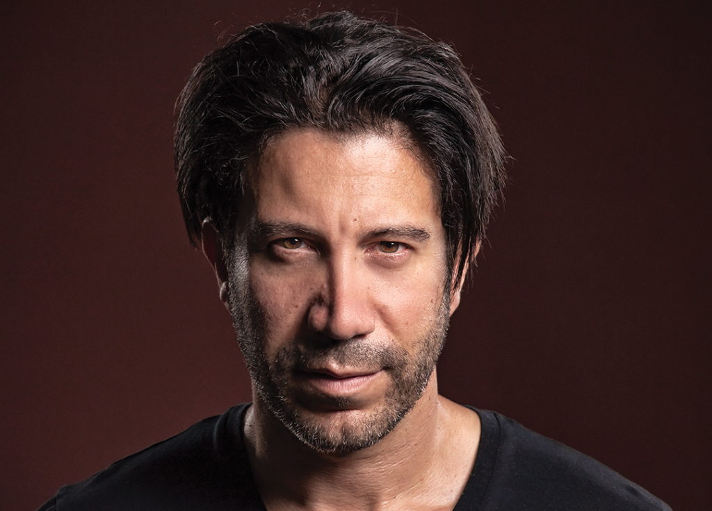 The Commando Movie Actors Cast, Director, Producer, Roles, Box Office ...