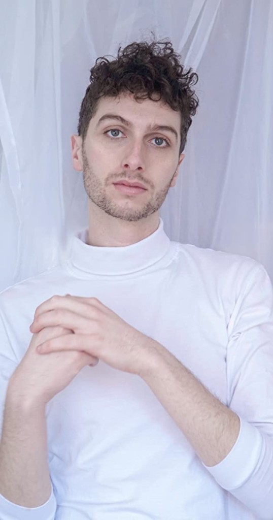 Single All the Way Movie Actors Cast, Director, Producer, Roles, Box ...