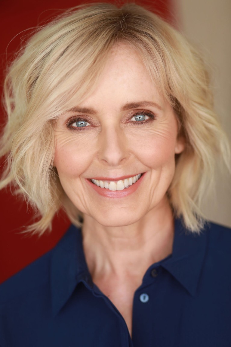 Violet Movie Actors Cast, Director, Producer, Roles, Box Office - Super ...