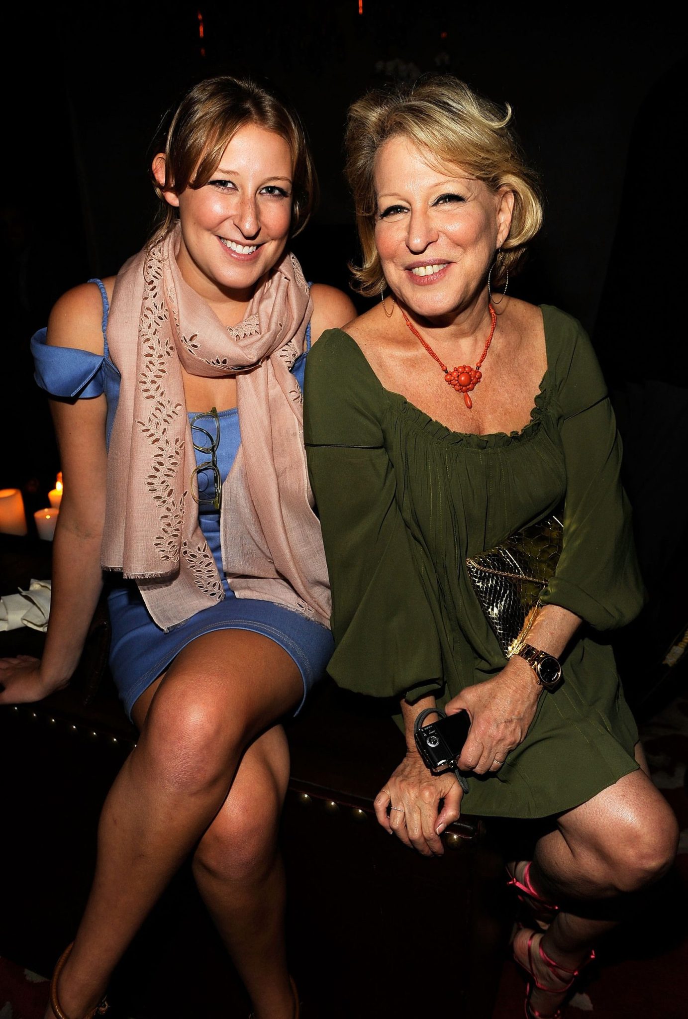 8 Things You Didn't Know About Bette Midler - Super Stars Bio