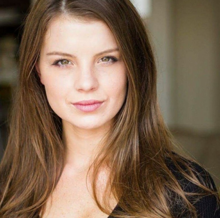 Back to the Outback Movie Actors Cast, Director, Producer, Roles, Box ...