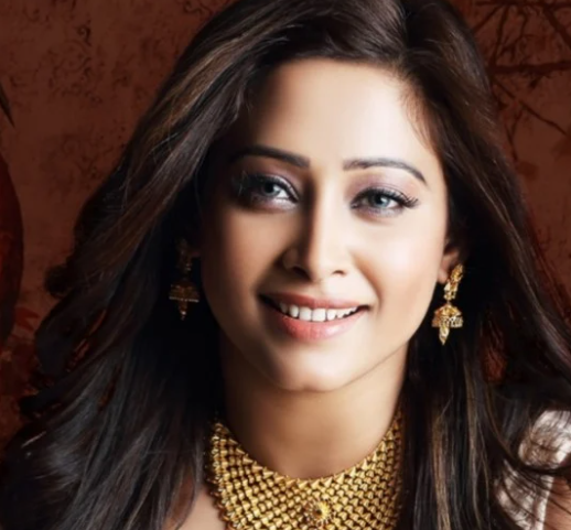 Kaali Khuhi Movie Actors Cast, Director, Producer, Roles, Box Office ...