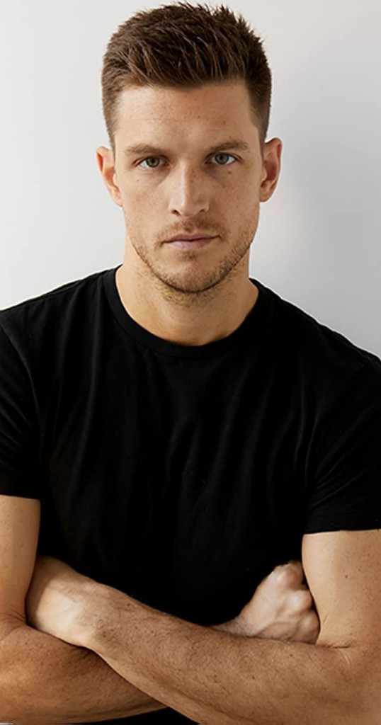 A Mouthful of Air Movie Cast, Actors, Producer, Director, Roles, Salary ...