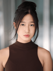 Zoe Manarel - Biography, Height & Life Story | Super Stars Bio