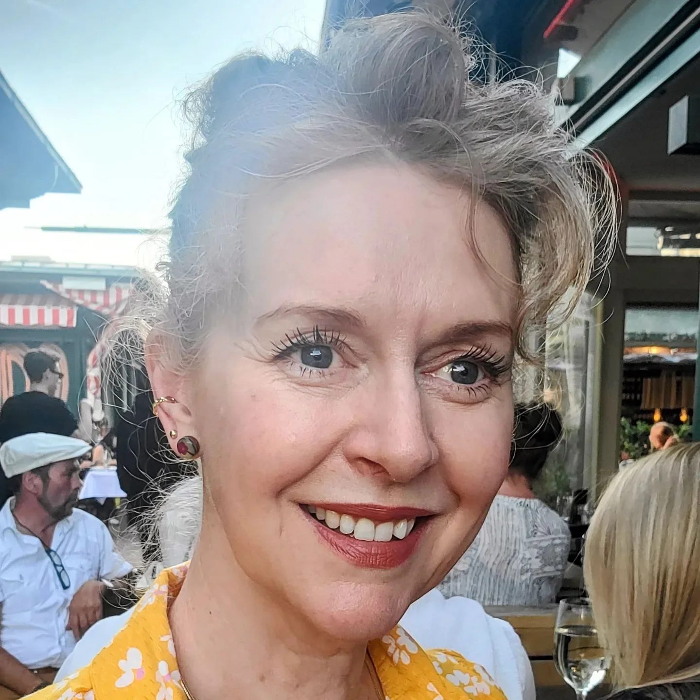 Amanda Barron - Biography, Height & Life Story | Super Stars Bio