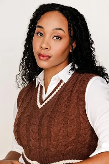 Amber Jaunai - Biography, Height & Life Story | Super Stars Bio