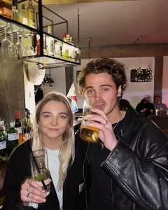 Amelia Clarkson - Biography, Height & Life Story | Super Stars Bio