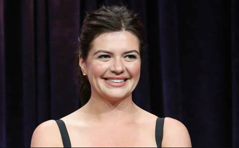 8 Things You Didn't Know About Casey Wilson - Super Stars Bio