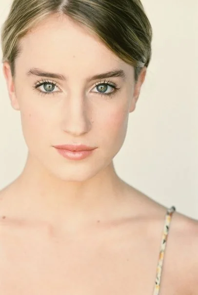 Catherine Combs - Biography, Height & Life Story | Super Stars Bio