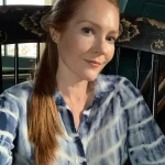Darby Stanchfield - Biography, Height & Life Story | Super Stars Bio