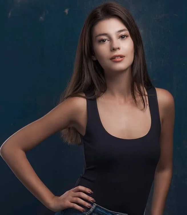 Elif Doğan - Biography, Height & Life Story | Super Stars Bio