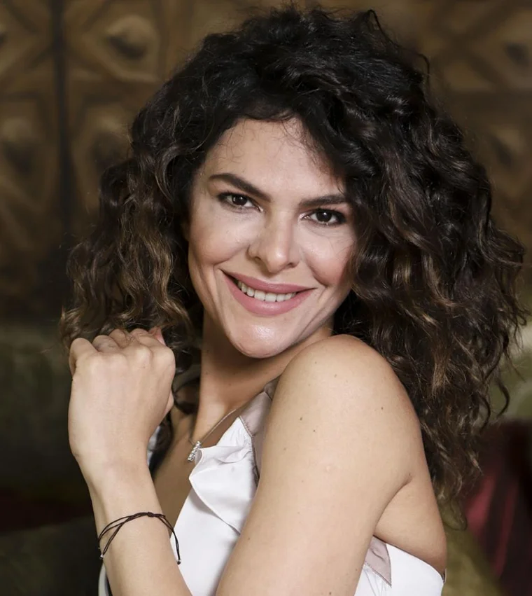 Gamze Topuz - Biography, Height & Life Story | Super Stars Bio