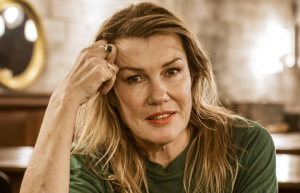 8 Things You Didn't Know About Robyn Malcolm - Super Stars Bio