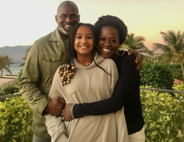 8 Things You Didn't Know About Viola Davis - Super Stars Bio