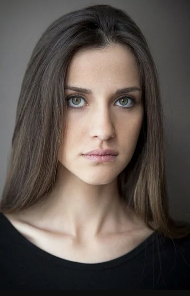 İrem Helvacıoğlu - Biography, Height & Life Story | Super Stars Bio