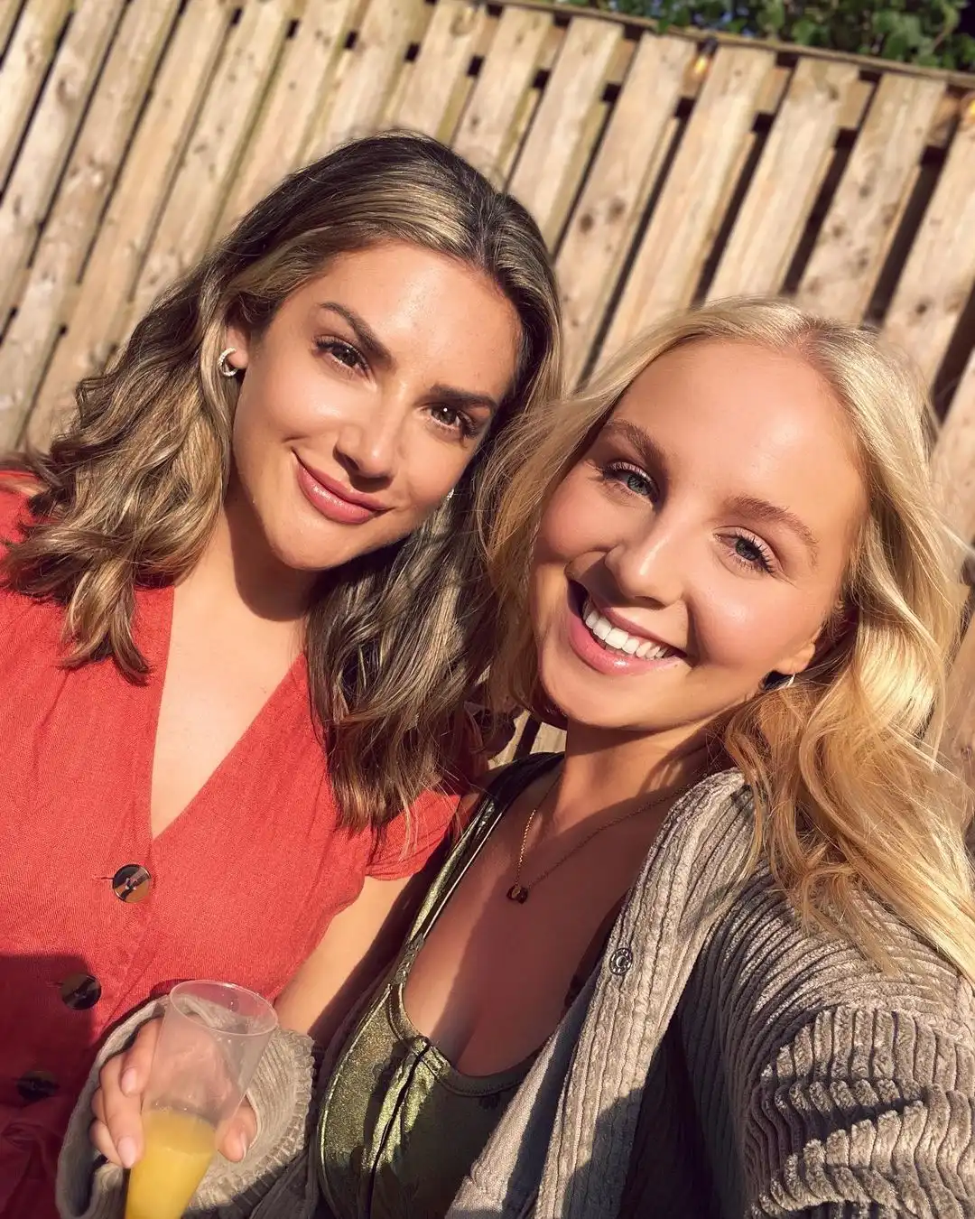 Isabel Hodgins - Biography, Height & Life Story | Super Stars Bio