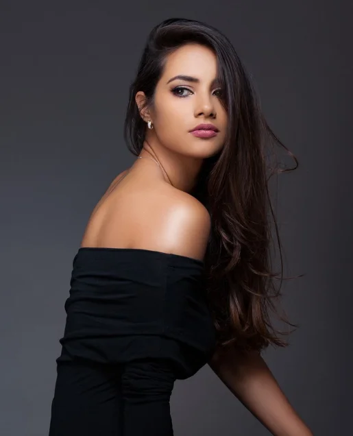 Jessica Scheel - Biography, Height & Life Story | Super Stars Bio