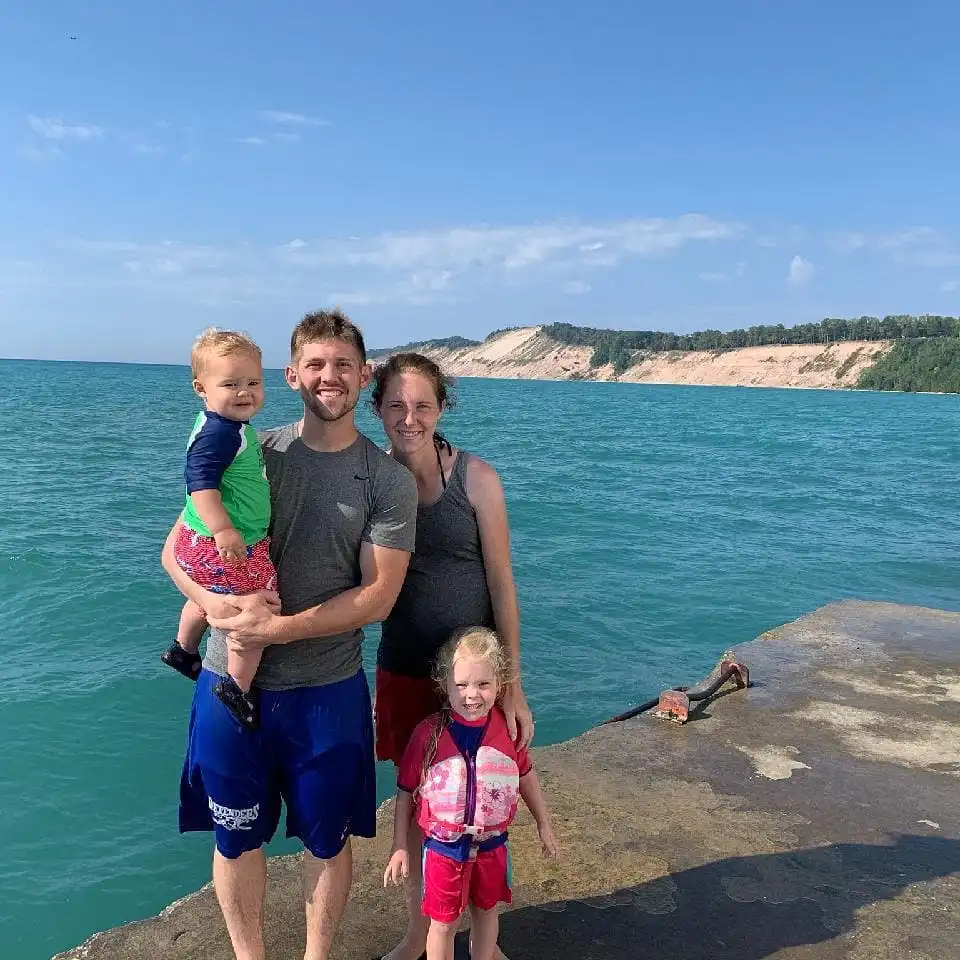 Anna Galvin - Biography, Height & Life Story | Super Stars Bio