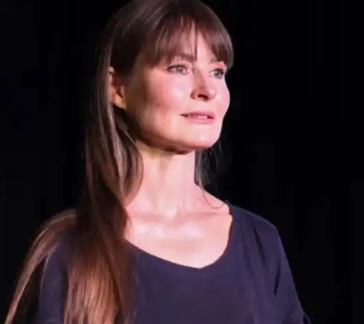 Kate Isitt - Biography, Height & Life Story | Super Stars Bio