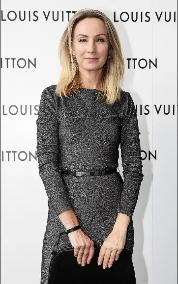 Lisa McCune - Biography, Height & Life Story | Super Stars Bio