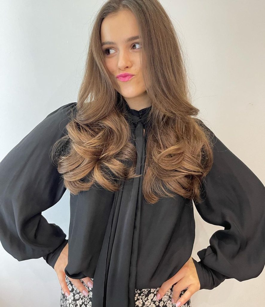 Mila Sivatskaya - Biography, Height & Life Story | Super Stars Bio