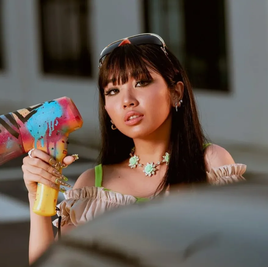 MILLI - Biography, Height & Life Story | Super Stars Bio