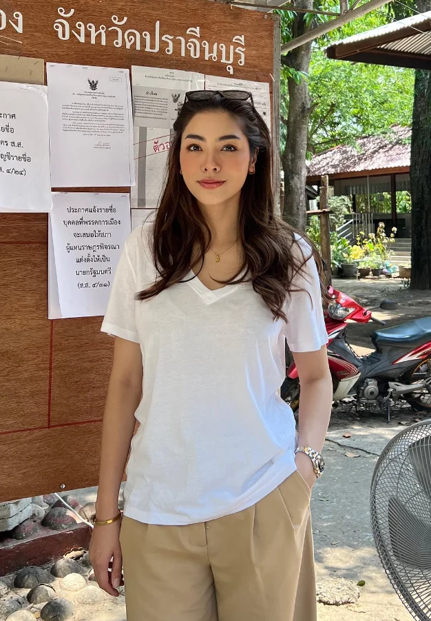 Supaporn Malisorn - Biography, Height & Life Story | Super Stars Bio