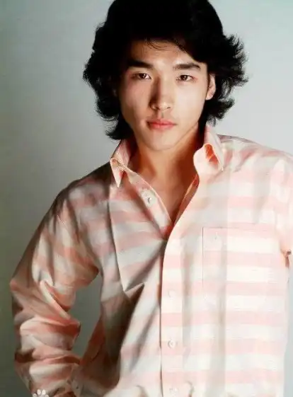 Feng Mingjing - Biography, Height & Life Story | Super Stars Bio