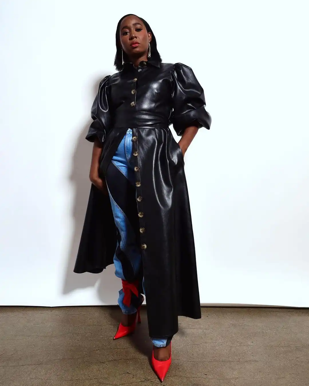 Sasha Compère - Biography, Height & Life Story | Super Stars Bio