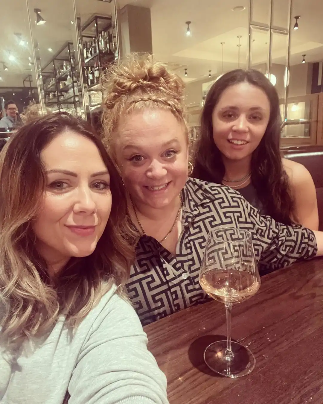 Elinor Lawless - Biography, Height & Life Story | Super Stars Bio