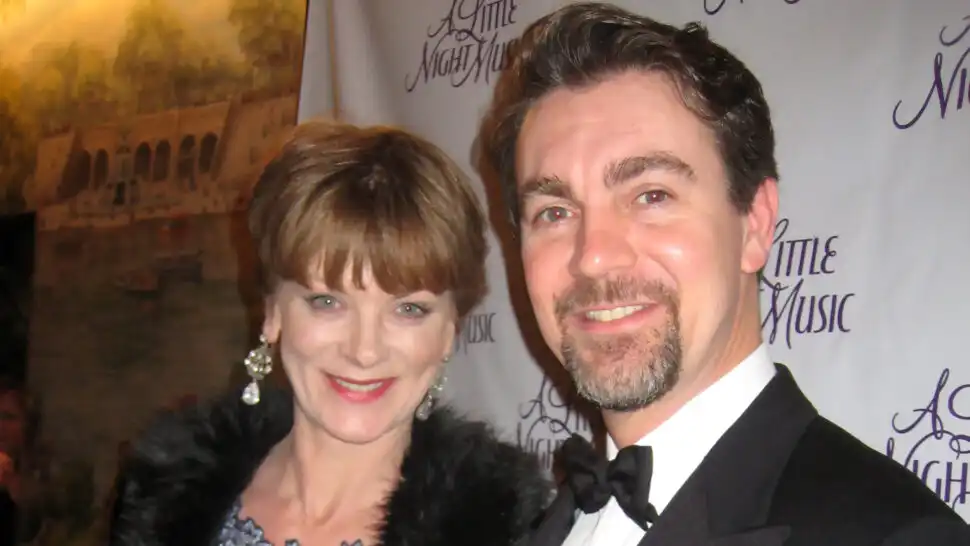 Alexander Hanson - Biography, Height & Life Story | Super Stars Bio