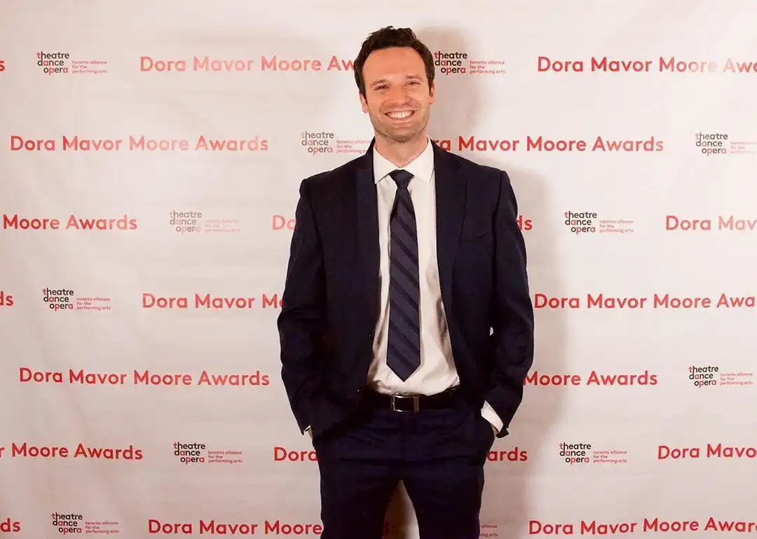 Jake Epstein - Biography, Height & Life Story | Super Stars Bio