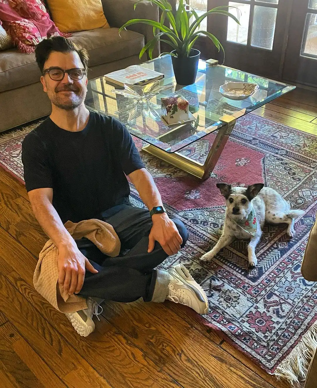 Kevin Weisman - Biography, Height & Life Story | Super Stars Bio